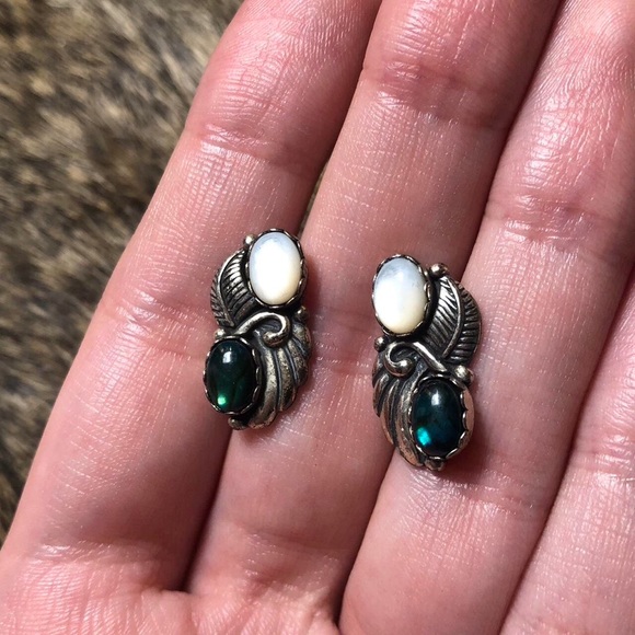 Jewelry | Stunning Sterling Silver Native American Navajo Shell Post ...